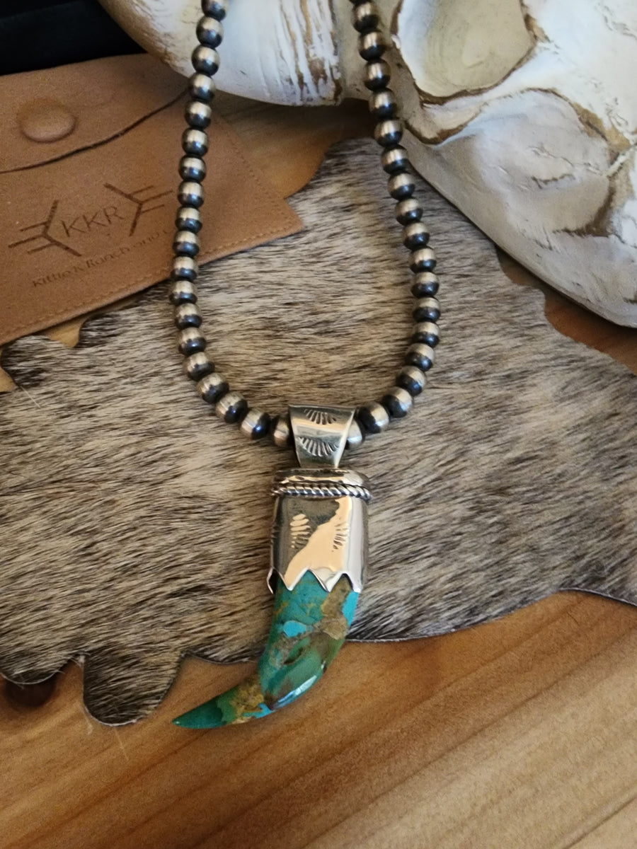 Turquoise bear claw necklace store