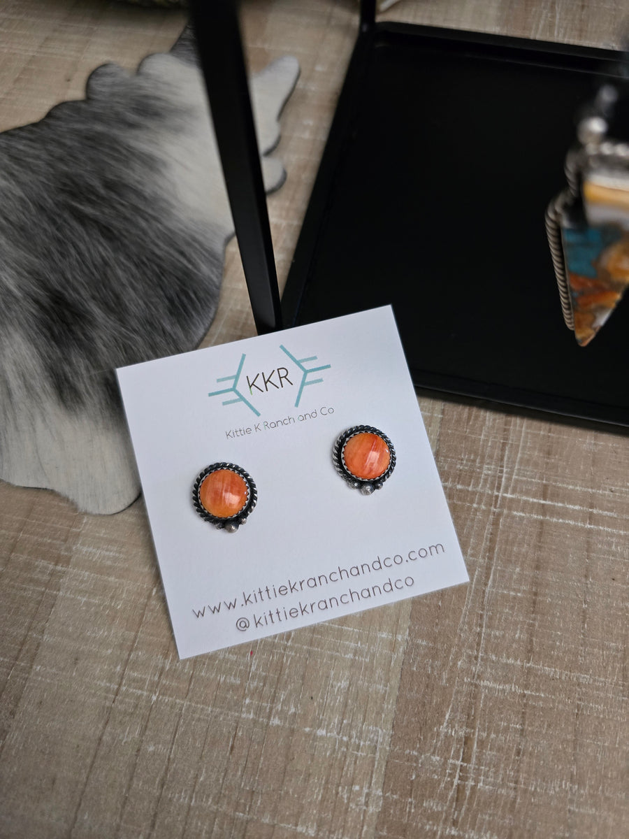 THERESA SMITH SPINY OYSTER STUDS – Kittie K Ranch and Co